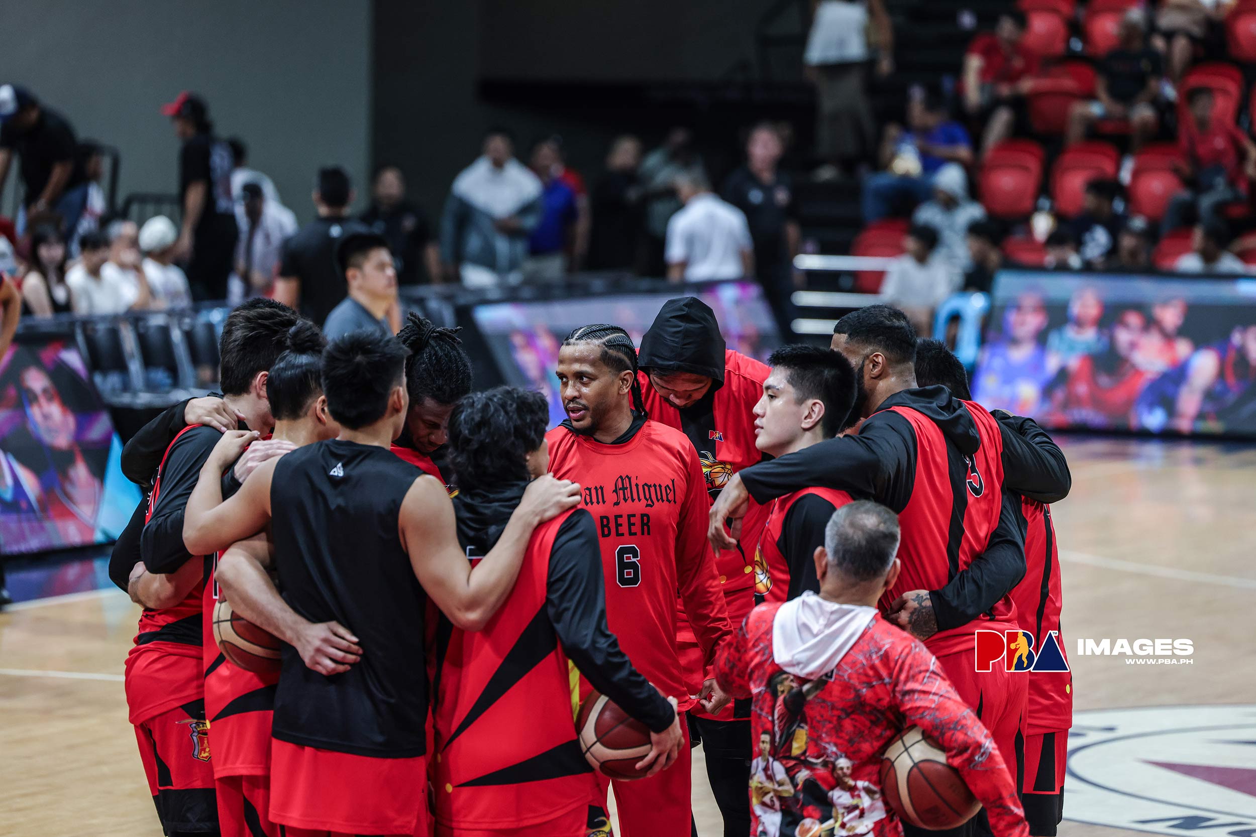 Photos Pba The Official Website